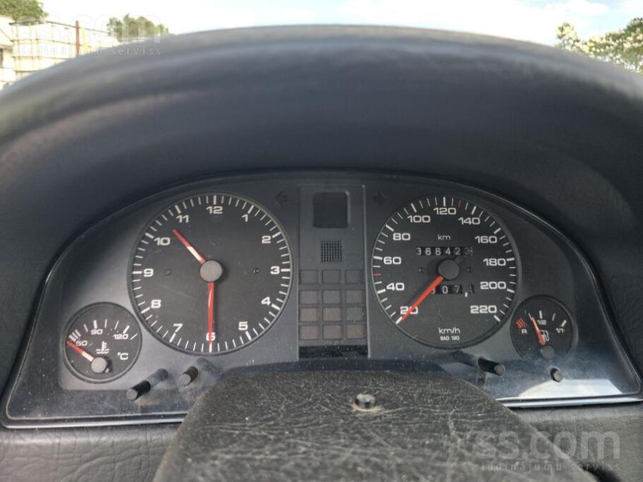 Audi 80 1994 Rīga, ar dzinēja tilpumu 1.90 L un nobraukumu 366 tūkst. km par 800 €, foto 8 vietnē AUTOMOTO.COM.LV