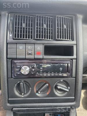 Audi 80 1994 Rīga, ar dzinēja tilpumu 1.90 L un nobraukumu 366 tūkst. km par 800 €, foto 9 vietnē AUTOMOTO.COM.LV