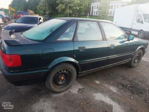Audi 80 1994 in Kaunas, with an engine capacity of 2.00 L and mileage of 298 thousand km for 680 €, photo 3 on AUTOMOTO.COM.LV