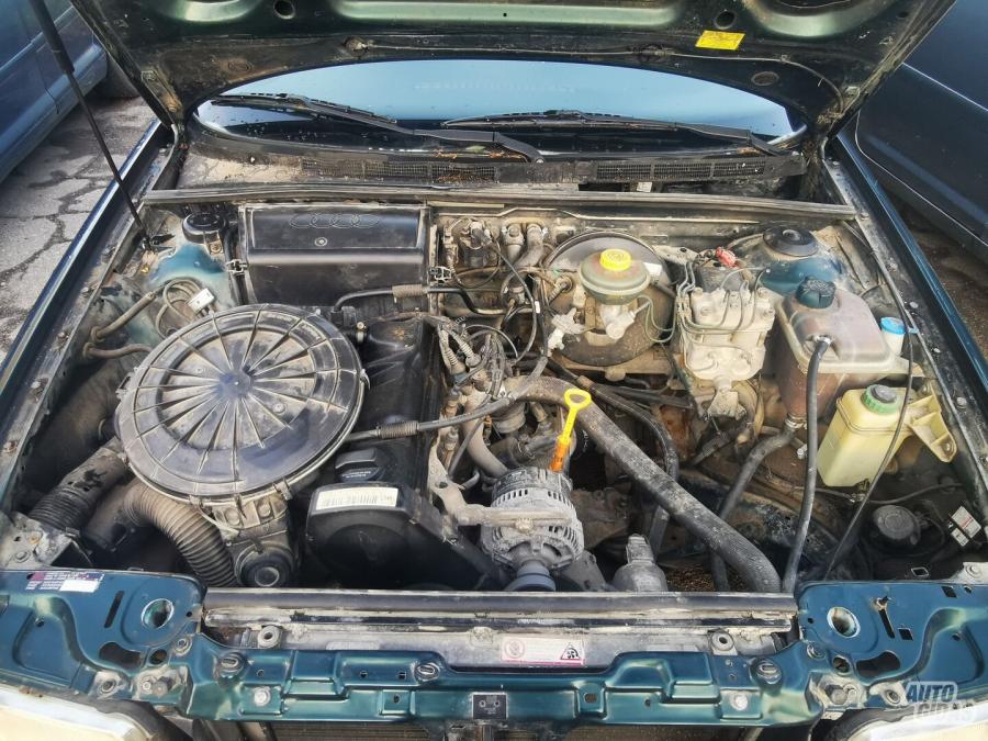 Audi 80 1994 in Kaunas, with an engine capacity of 2.00 L and mileage of 298 thousand km for 680 €, photo 10 on AUTOMOTO.COM.LV