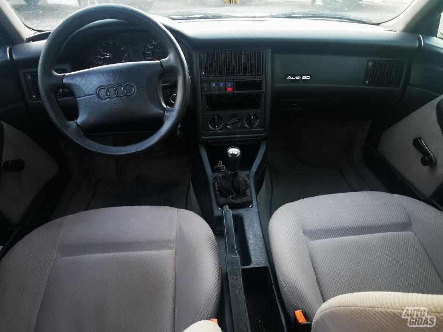 Audi 80 1994 in Kaunas, with an engine capacity of 2.00 L and mileage of 298 thousand km for 680 €, photo 20 on AUTOMOTO.COM.LV