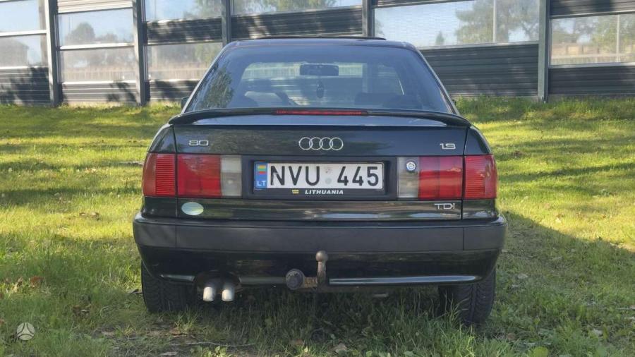 Audi 80 1994 in Vilnius, with an engine capacity of 1.90 L and mileage of 224 thousand km for 1200 €, photo 7 on AUTOMOTO.COM.LV
