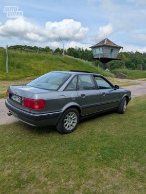 Audi 80 1994 in Kaunas, with an engine capacity of 2.00 L and mileage of 282 thousand km for 1250 €, photo 5 on AUTOMOTO.COM.LV