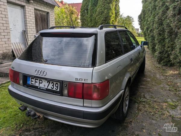 Audi 80 1992 Kauņa vietnē Audi 80 1992 Kauņa, ar dzinēja tilpumu 2.00 L un nobraukumu 240 tūkst. km par 850 €, foto 5 vietnē AUTOMOTO.COM.LV