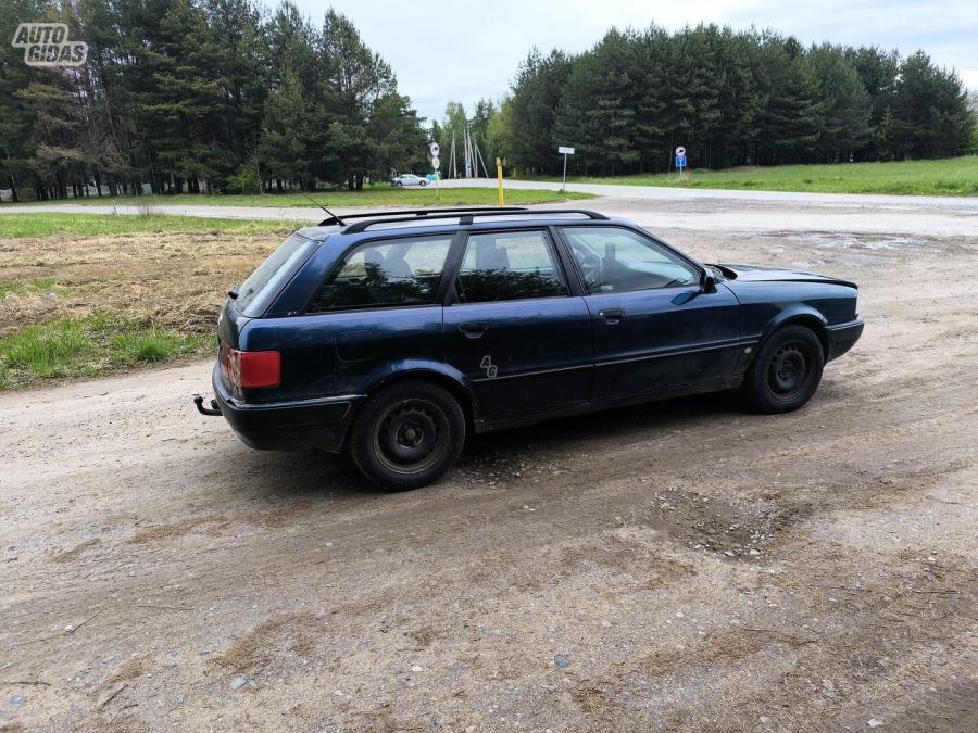 Audi 80 1993 in Kaunas, with an engine capacity of 1.90 L and mileage of 350 thousand km for 399 €, photo 7 on AUTOMOTO.COM.LV