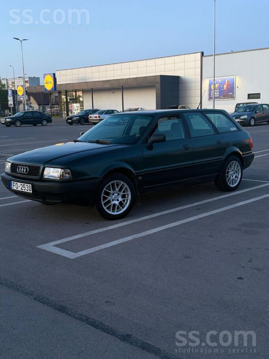 Audi 80 1993 in Preili, with an engine capacity of 2.00 L and mileage of 266 thousand km for 1000 €, photo 3 on AUTOMOTO.COM.LV