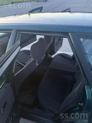 Audi 80 1993 in Preili, with an engine capacity of 2.00 L and mileage of 266 thousand km for 1000 €, photo 8 on AUTOMOTO.COM.LV