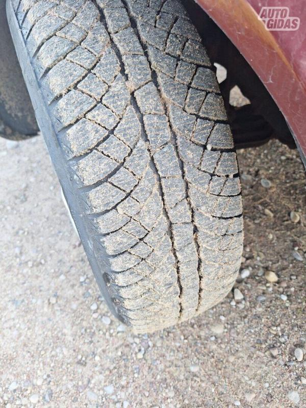 Ауди 80 1993 в Вильнюс на AUTOMOTO.COM.LV Ауди 80 1993 в Вильнюс, объемом двигателя 2.00 л и пробегом 287 тыс. км за 750 €, фото 4 на AUTOMOTO.COM.LV