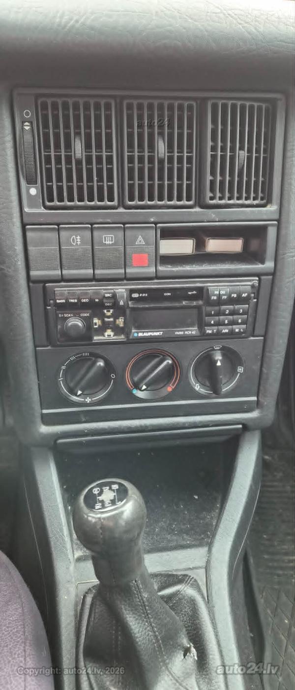 Audi 80 1994 Viljandi, ar dzinēja tilpumu 2.00 L un nobraukumu 343 tūkst. km par 1200 €, foto 6 vietnē AUTOMOTO.COM.LV