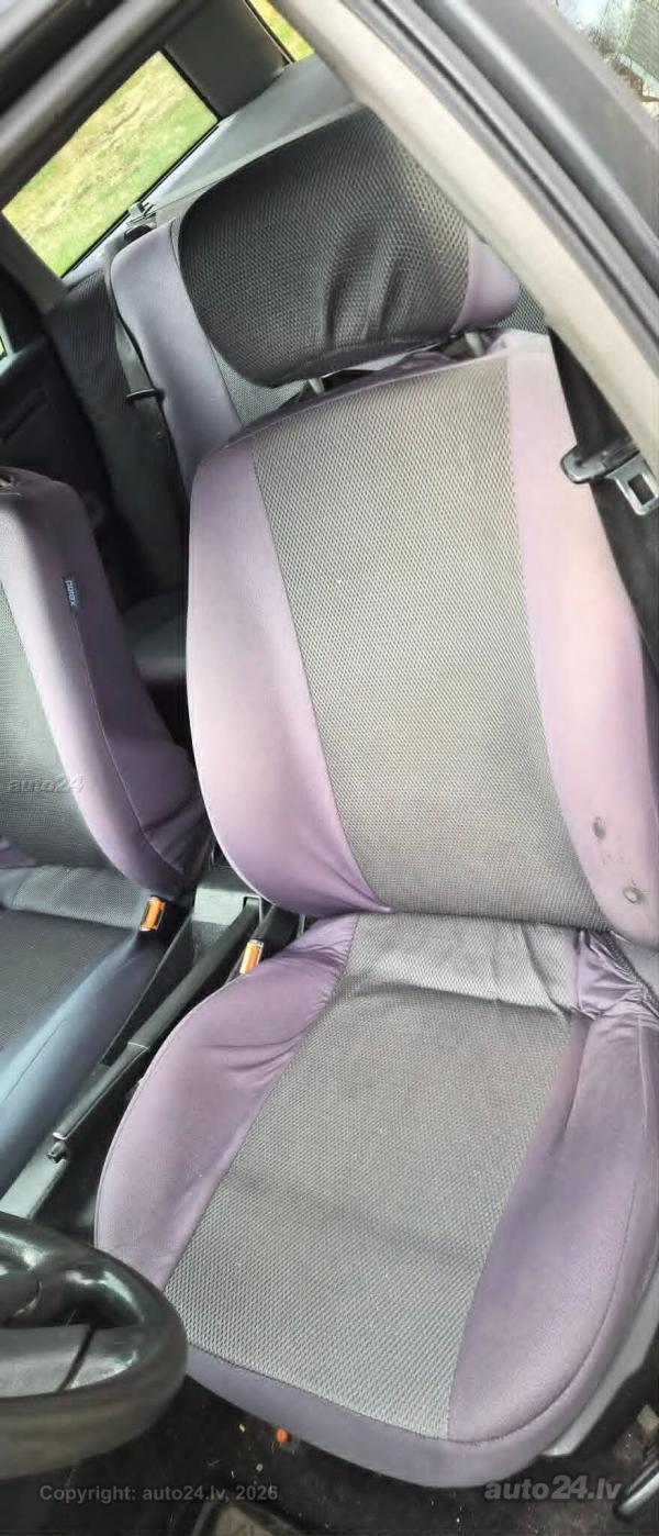 Audi 80 1994 Viljandi, ar dzinēja tilpumu 2.00 L un nobraukumu 343 tūkst. km par 1200 €, foto 9 vietnē AUTOMOTO.COM.LV