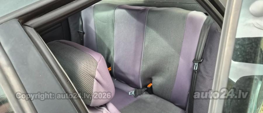 Ауди 80 1994 в Вильянди, объемом двигателя 2.00 л и пробегом 343 тыс. км за 1200 €, фото 9 на AUTOMOTO.COM.LV