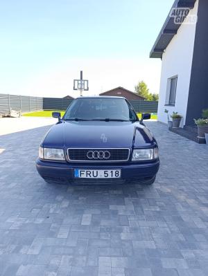 Audi 80 1995 in Taurage, with an engine capacity of 1.90 L and mileage of 290 thousand km for 1001 €, photo 3 on AUTOMOTO.COM.LV