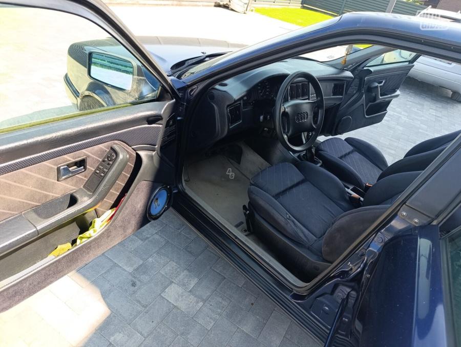 Audi 80 1995 in Taurage, with an engine capacity of 1.90 L and mileage of 290 thousand km for 1001 €, photo 8 on AUTOMOTO.COM.LV