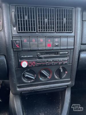 Audi 80 1995 Joniškis, ar dzinēja tilpumu 2.00 L un nobraukumu 30 tūkst. km par 555 €, foto 15 vietnē AUTOMOTO.COM.LV