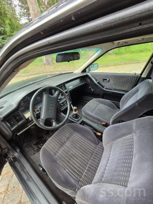 Violets Audi 80 1991 Ventspils, ar dzinēja tilpumu 1.60 L un nobraukumu 350 tūkst. km par 1200 €, foto 6 vietnē AUTOMOTO.COM.LV