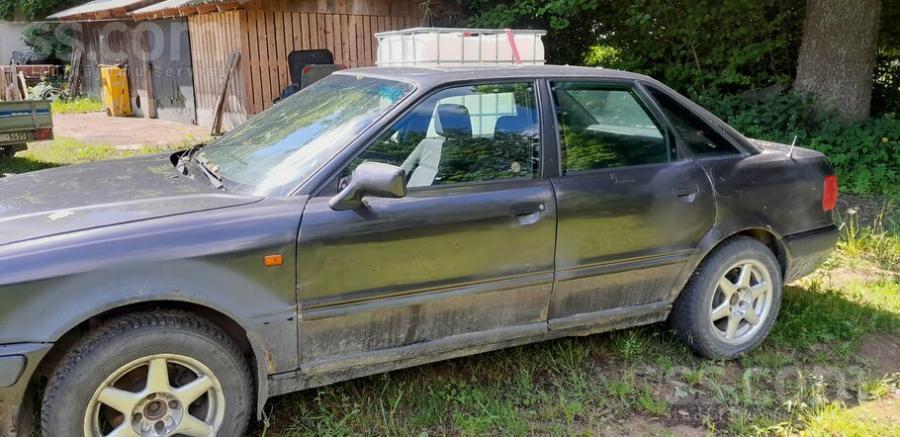 Violets Audi 80 1993 Rēzekne, ar dzinēja tilpumu 1.90 L un nobraukumu 200 tūkst. km par 600 €, foto 1 vietnē AUTOMOTO.COM.LV