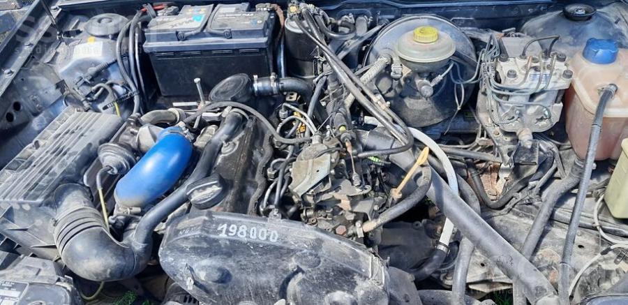 Violets Audi 80 1993 Rēzekne, ar dzinēja tilpumu 1.90 L un nobraukumu 200 tūkst. km par 600 €, foto 5 vietnē AUTOMOTO.COM.LV