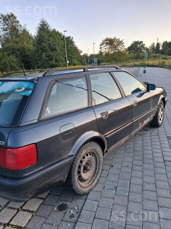 Violet Audi 80 1994 in Jurmala, with an engine capacity of 1.90 L and mileage of 550 thousand km for 600 €, photo 2 on AUTOMOTO.COM.LV