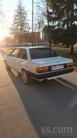 Белый Ауди 80 1986 в Елгава, объемом двигателя 1.30 л и пробегом 275 тыс. км за 3500 €, фото 6 на AUTOMOTO.COM.LV