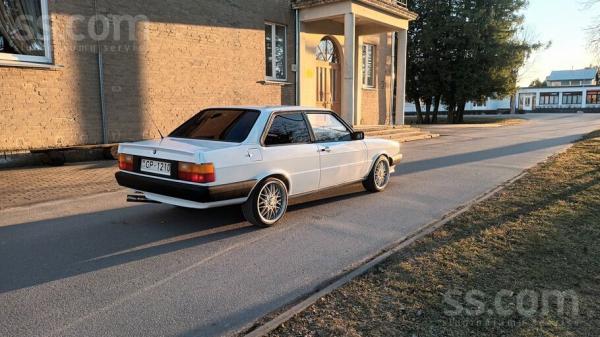 Balts Audi 80 1986 Jelgava, ar dzinēja tilpumu 1.30 L un nobraukumu 276 tūkst. km par 4300 €, foto 3 vietnē AUTOMOTO.COM.LV