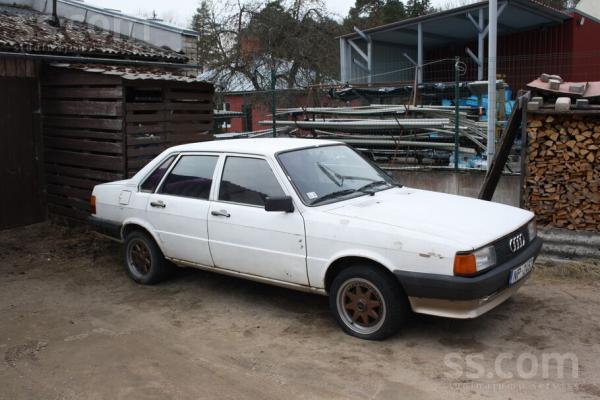Белый Ауди 80 1985 в Валмиера, объемом двигателя 1.80 л и пробегом 0 тыс. км за 900 €, фото 6 на AUTOMOTO.COM.LV