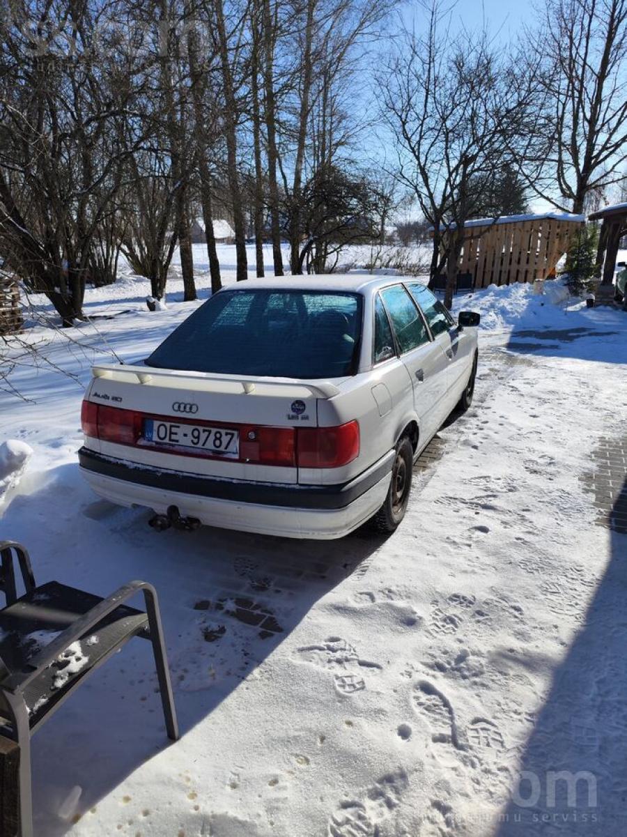 Белый Ауди 80 1987 в Бауска, объемом двигателя 1.80 л и пробегом 297 тыс. км за 1800 €, фото 16 на AUTOMOTO.COM.LV