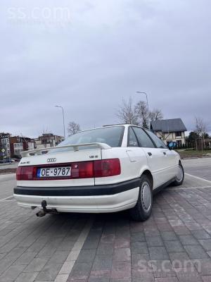 Balts Audi 80 1987 Rīga, ar dzinēja tilpumu 1.80 L un nobraukumu 297 tūkst. km par 1400 €, foto 4 vietnē AUTOMOTO.COM.LV