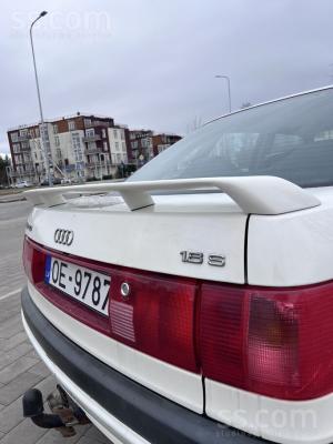Balts Audi 80 1987 Rīga, ar dzinēja tilpumu 1.80 L un nobraukumu 297 tūkst. km par 1400 €, foto 5 vietnē AUTOMOTO.COM.LV