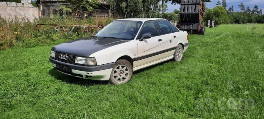 Balts Audi 80 1990 Bauska, ar dzinēja tilpumu 1.80 L un nobraukumu 337 tūkst. km par 400 €, foto 3 vietnē AUTOMOTO.COM.LV
