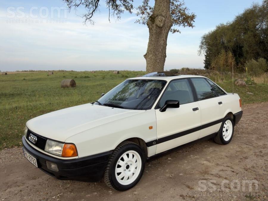 Белый Ауди 80 1990 в Валмиера, объемом двигателя 2.00 л и пробегом 315 тыс. км за 1800 €, фото 4 на AUTOMOTO.COM.LV