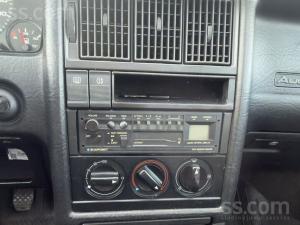 Белый Ауди 80 1990 в Валмиера, объемом двигателя 2.00 л и пробегом 315 тыс. км за 1800 €, фото 14 на AUTOMOTO.COM.LV