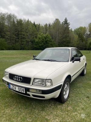 White Audi 80 1994 in Kaunas, with an engine capacity of 1.98 L and mileage of 96 thousand km for 3500 €, photo 6 on AUTOMOTO.COM.LV