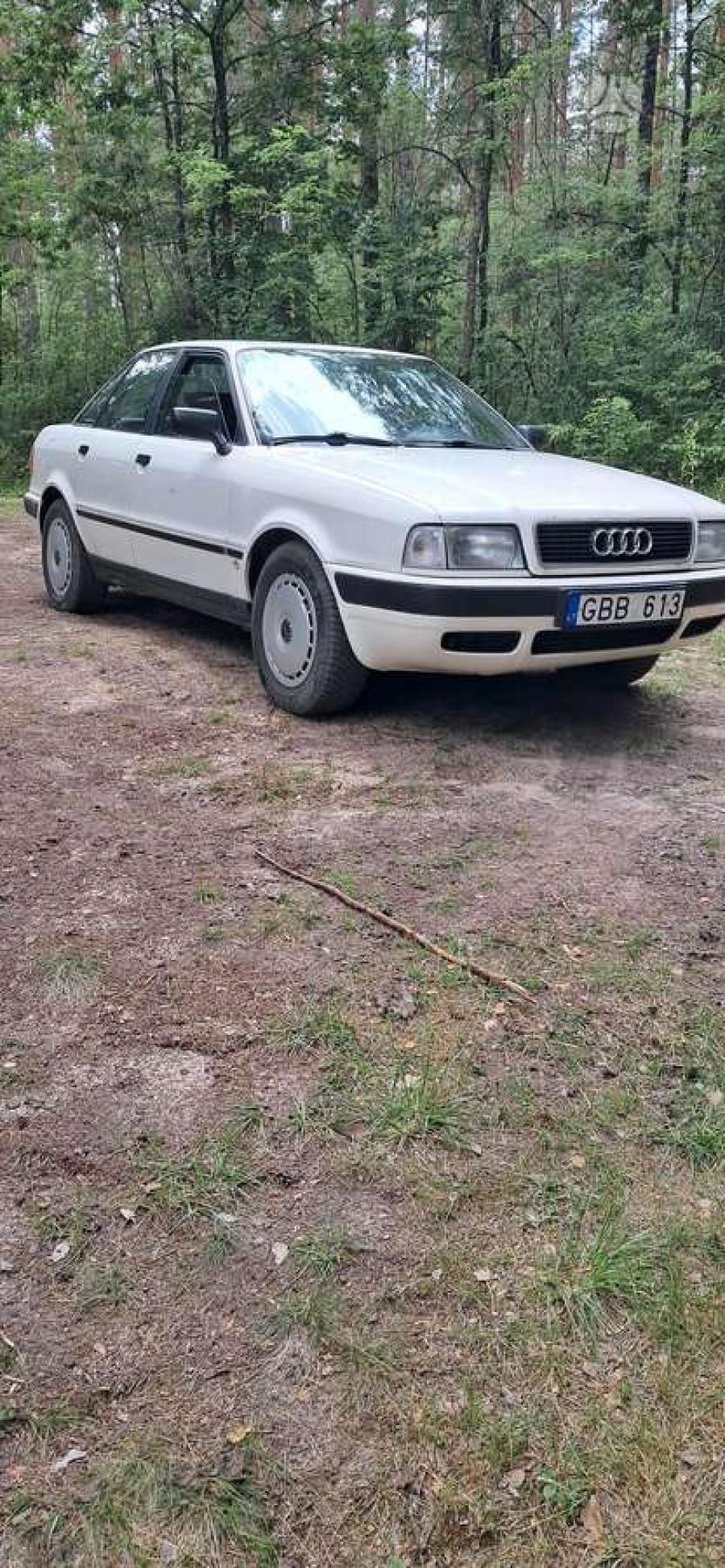 Белый Ауди 80 1994 в Алитус, объемом двигателя 1.90 л и пробегом 406 тыс. км за 1100 €, фото 4 на AUTOMOTO.COM.LV
