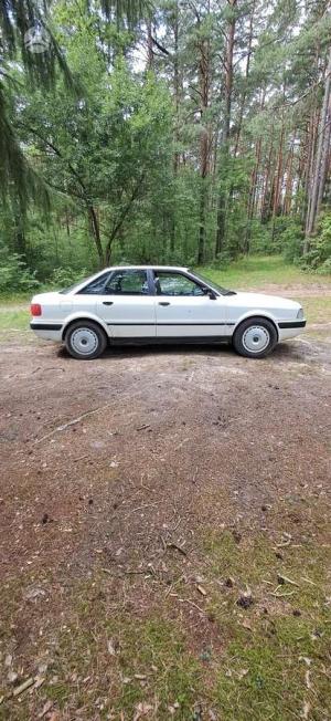 Белый Ауди 80 1994 в Алитус, объемом двигателя 1.90 л и пробегом 406 тыс. км за 1100 €, фото 5 на AUTOMOTO.COM.LV