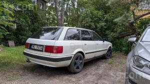 White Audi 80 1992 in Riga, with an engine capacity of 2.80 L and mileage of 396 thousand km for 950 €, photo 9 on AUTOMOTO.COM.LV