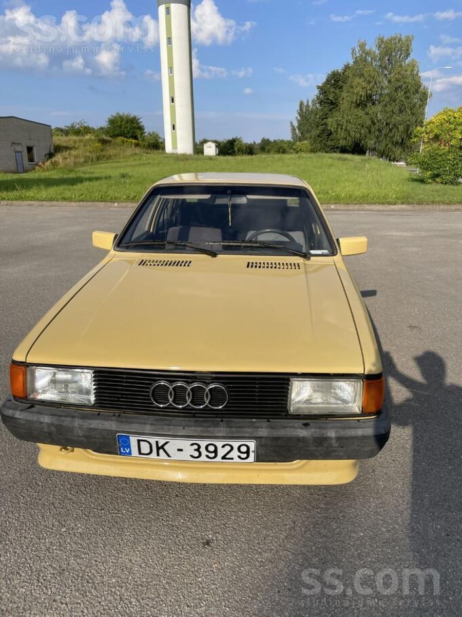 Yellow Audi 80 1984 in Cesis, with an engine capacity of 1.60 L and mileage of 351 thousand km for 2600 €, photo 1 on AUTOMOTO.COM.LV
