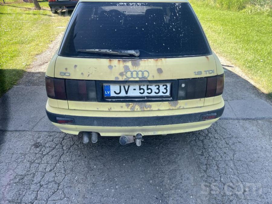 Dzeltens Audi 80 1993 Jelgava, ar dzinēja tilpumu 1.90 L un nobraukumu 450 tūkst. km par 1000 €, foto 1 vietnē AUTOMOTO.COM.LV