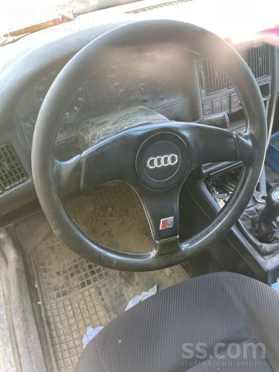 Dzeltens Audi 80 1993 Jelgava, ar dzinēja tilpumu 1.90 L un nobraukumu 450 tūkst. km par 1000 €, foto 4 vietnē AUTOMOTO.COM.LV