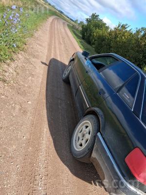 Melns Audi 90 1987 Balvi, ar dzinēja tilpumu 2.20 L un nobraukumu 408 tūkst. km par 1200 €, foto 6 vietnē AUTOMOTO.COM.LV