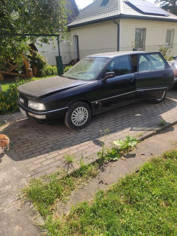 Melns Audi 90 1989 Kauņa, ar dzinēja tilpumu 2.31 L un nobraukumu 400 tūkst. km par 1200 €, foto 7 vietnē AUTOMOTO.COM.LV