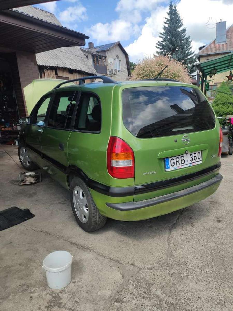 Melns Audi 90 1989 Kauņa, ar dzinēja tilpumu 2.00 L un nobraukumu 337 tūkst. km par 1200 €, foto 10 vietnē AUTOMOTO.COM.LV