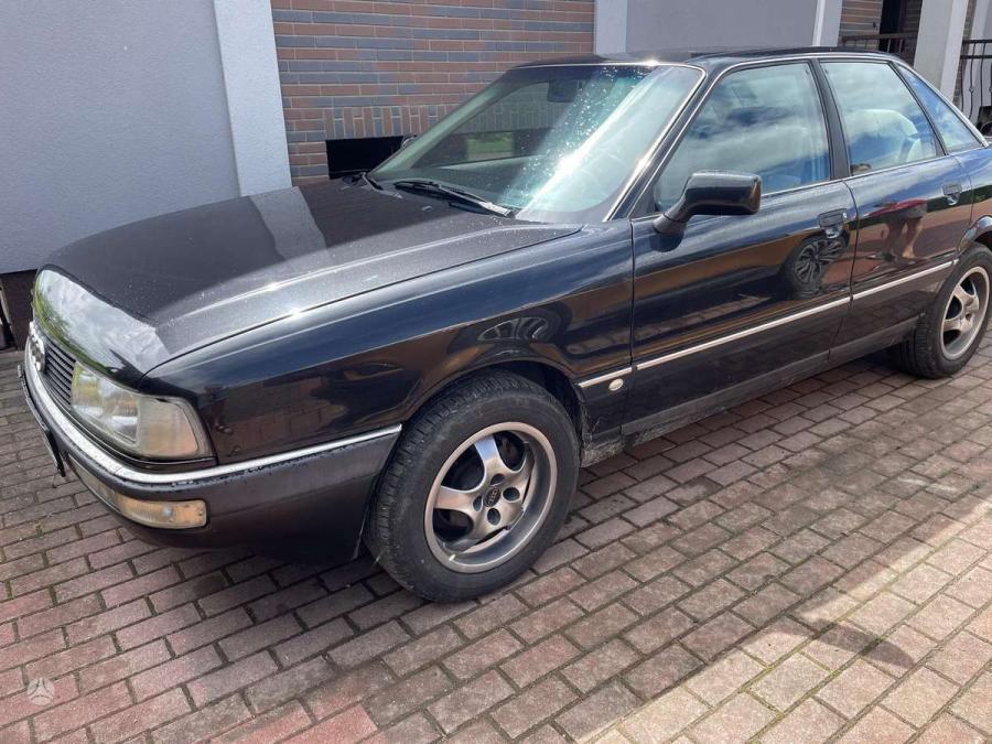 Melns Audi 90 1990 Panevēža, ar dzinēja tilpumu 2.23 L un nobraukumu 223 tūkst. km par 6500 €, foto 1 vietnē AUTOMOTO.COM.LV