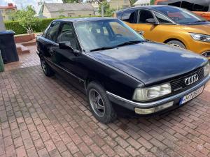 Melns Audi 90 1990 Panevēža, ar dzinēja tilpumu 2.23 L un nobraukumu 223 tūkst. km par 6500 €, foto 3 vietnē AUTOMOTO.COM.LV