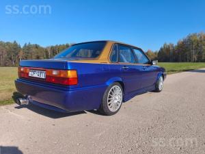 Blue Audi 90 1986 in Ogre, with an engine capacity of 2.20 L and mileage of 216 thousand km for 11100 €, photo 3 on AUTOMOTO.COM.LV