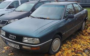 Blue Audi 90 2002 in Telschi, with an engine capacity of 2.00 L and mileage of 235 thousand km for 2200 €, photo 3 on AUTOMOTO.COM.LV