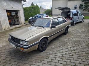 Коричневый Ауди 90 1985 в Клайпеда, объемом двигателя 1.99 л и пробегом 240 тыс. км за 4200 €, фото  на AUTOMOTO.COM.LV