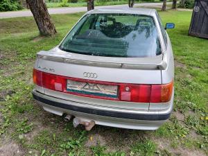 Brown Audi 90 1987 in Vilnius, with an engine capacity of 1.99 L and mileage of 250 thousand km for 750 €, photo 6 on AUTOMOTO.COM.LV