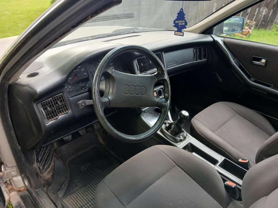 Brown Audi 90 1987 in Vilnius, with an engine capacity of 1.99 L and mileage of 250 thousand km for 750 €, photo 11 on AUTOMOTO.COM.LV
