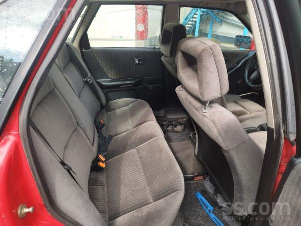 Sarkans Audi 90 1990 Rīga, ar dzinēja tilpumu 2.00 L un nobraukumu 211 tūkst. km par 5200 €, foto 6 vietnē AUTOMOTO.COM.LV