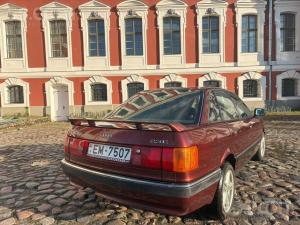 Красный Ауди 90 1990 в Елгава, объемом двигателя 2.30 л и пробегом 345 тыс. км за 3700 €, фото 3 на AUTOMOTO.COM.LV